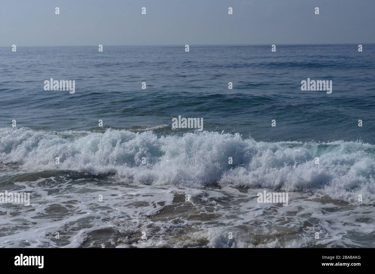 Laguna Nigel Pearl Beach Waves Ocean Beaches Surfside Stock Photo - Alamy