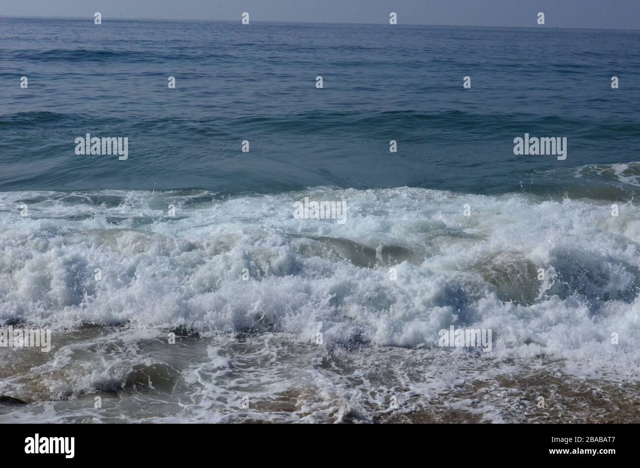 Laguna Nigel Pearl Beach Waves Ocean Beaches Surfside Stock Photo - Alamy