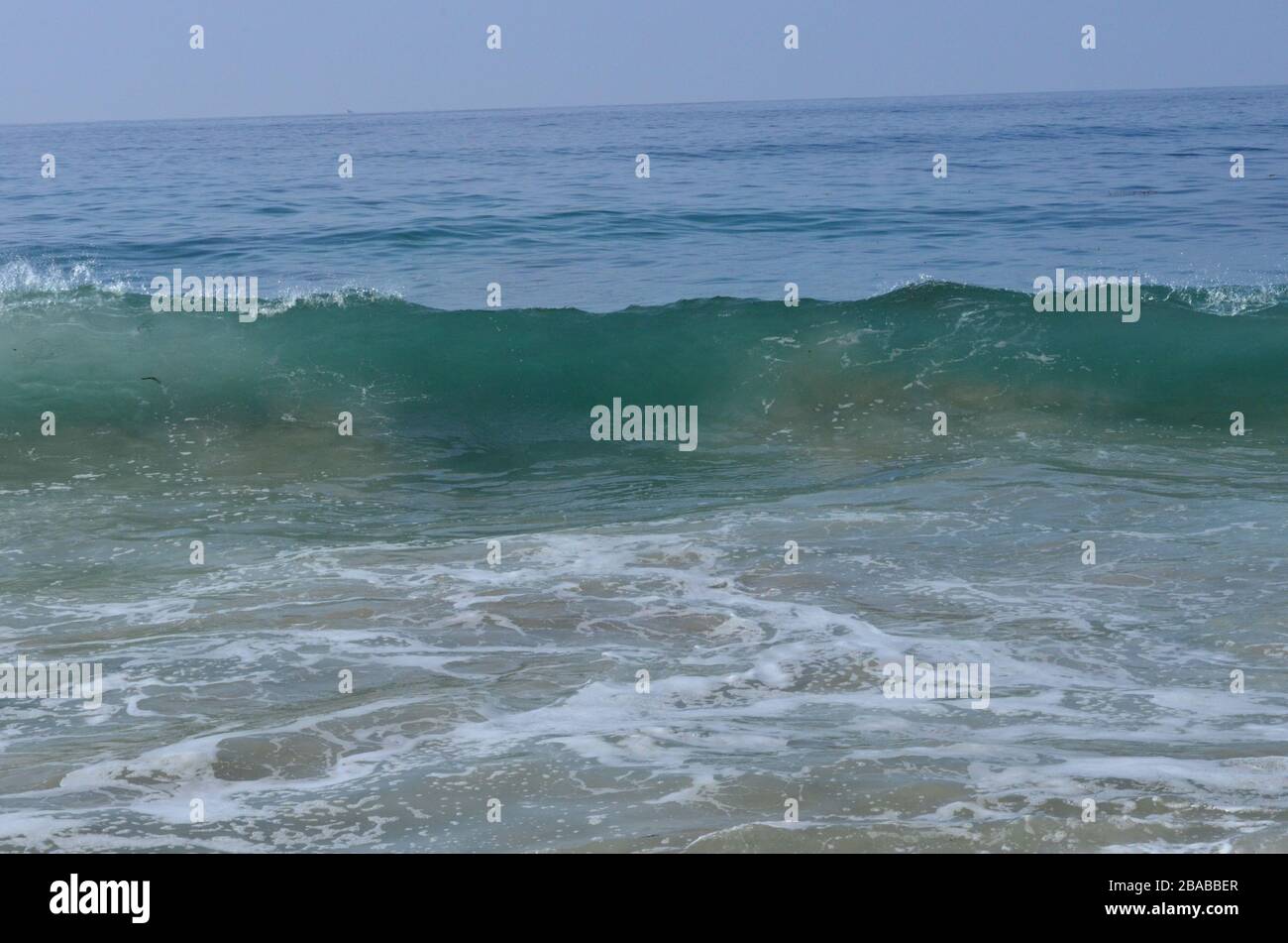 Laguna Nigel Pearl Beach Waves Ocean Beaches Surfside Stock Photo - Alamy