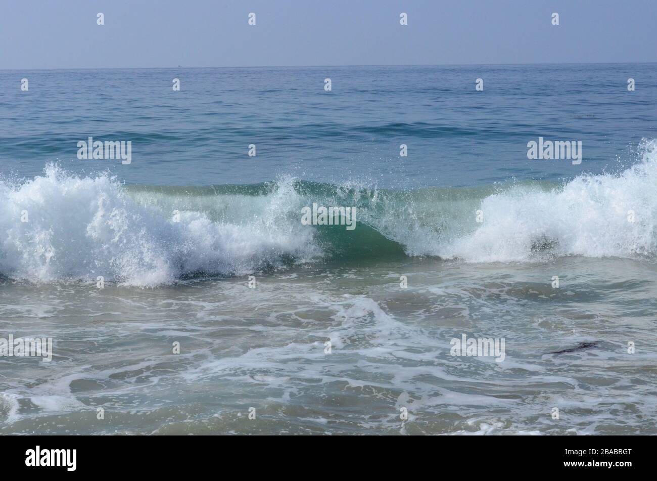 Laguna Nigel Pearl Beach Waves Ocean Beaches Surfside Stock Photo - Alamy