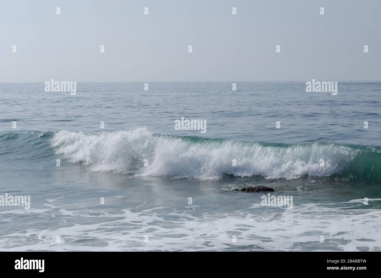 Laguna Nigel Pearl Beach Waves Ocean Beaches Surfside Stock Photo - Alamy