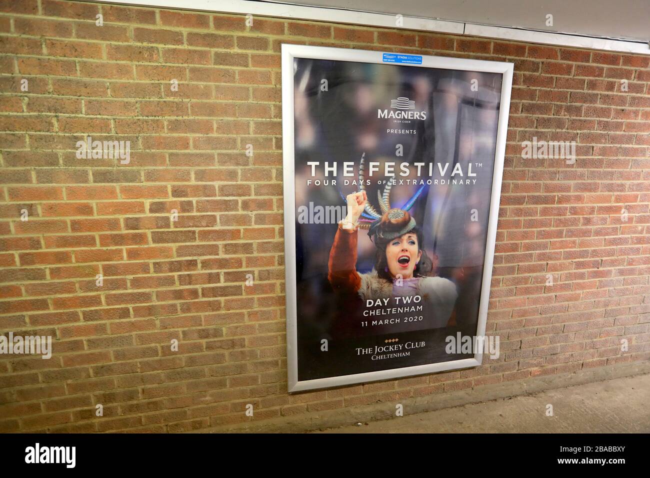 Poster advertising hi-res stock photography and images - Alamy