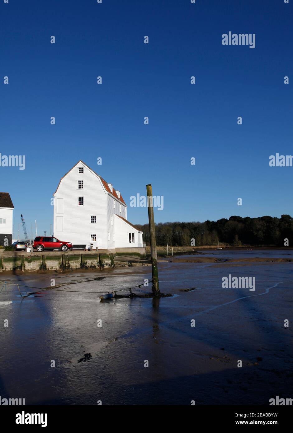 Woodbridge Tide Mill, Tide Mill Quay, River Deben, Woodbridge, Suffolk ...