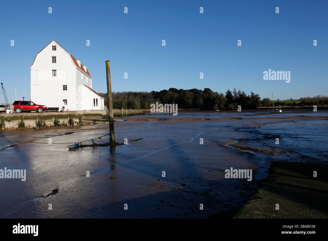 Woodbridge Tide Mill, Tide Mill Quay, River Deben, Woodbridge, Suffolk ...