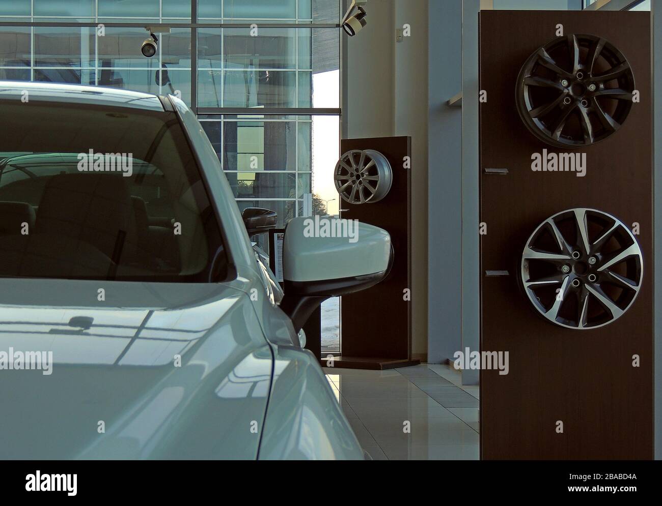 Alloy Wheel Rims On The Shelf Of Car Parts Store Stock Photo - Alamy