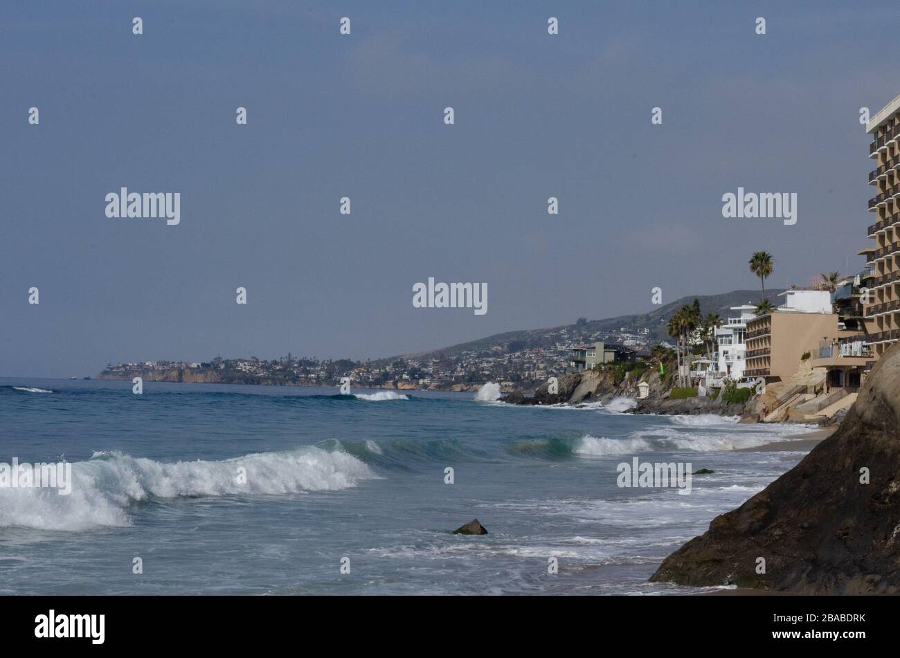 Laguna Nigel Pearl Beach Waves Ocean Beaches Surfside Stock Photo - Alamy