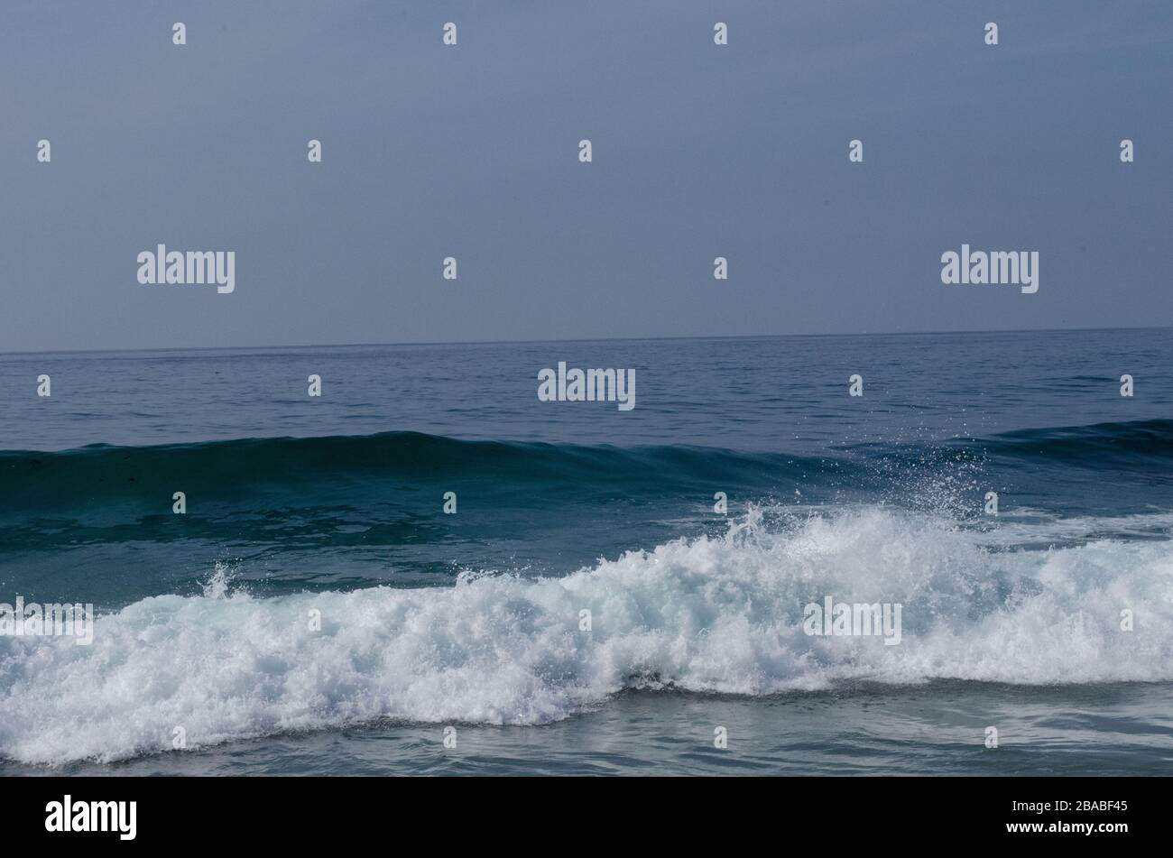 Laguna Nigel Pearl Beach Waves Ocean Beaches Surfside Stock Photo - Alamy