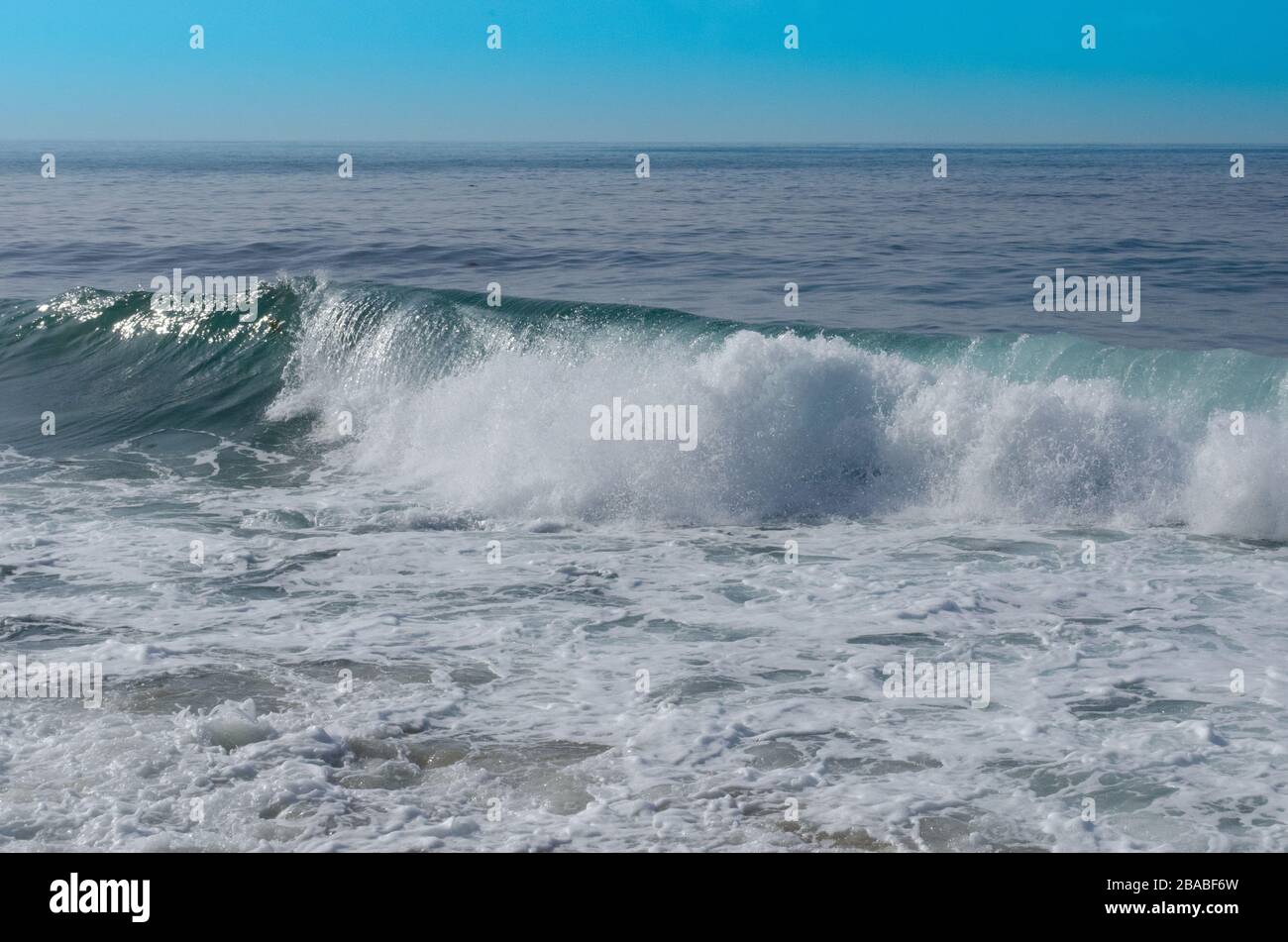 Laguna Nigel Pearl Beach Waves Ocean Beaches Surfside Stock Photo - Alamy