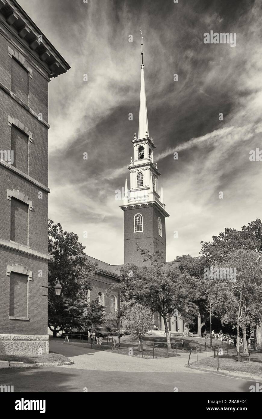 University memorial church hi-res stock photography and images - Alamy
