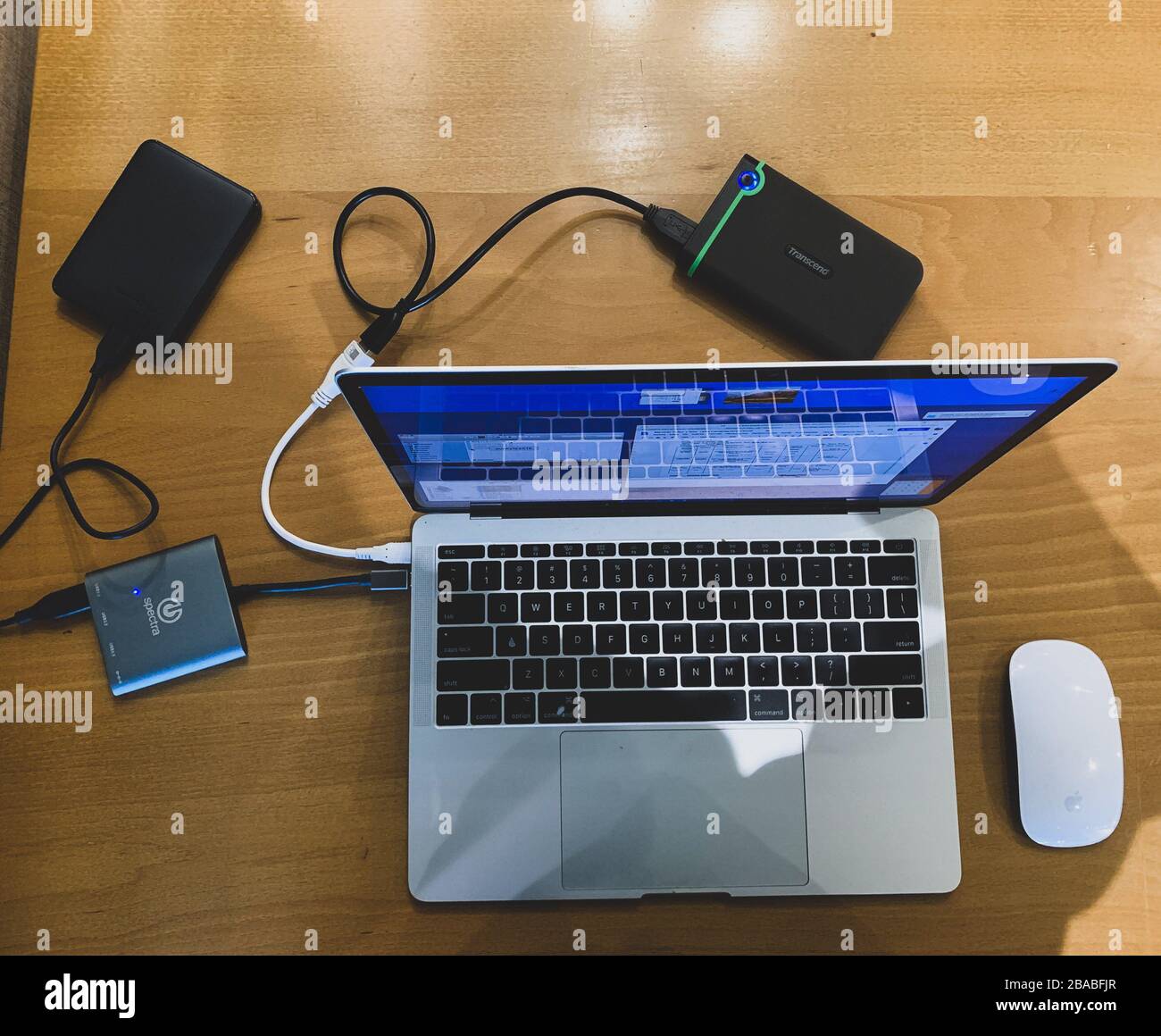 MacBook Pro, hard drive and card reader, Laptop. cause. mouse. MacBook ...