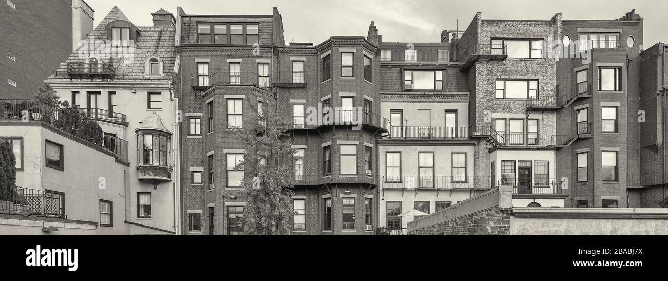 Boston apartment building balcony hi-res stock photography and images ...