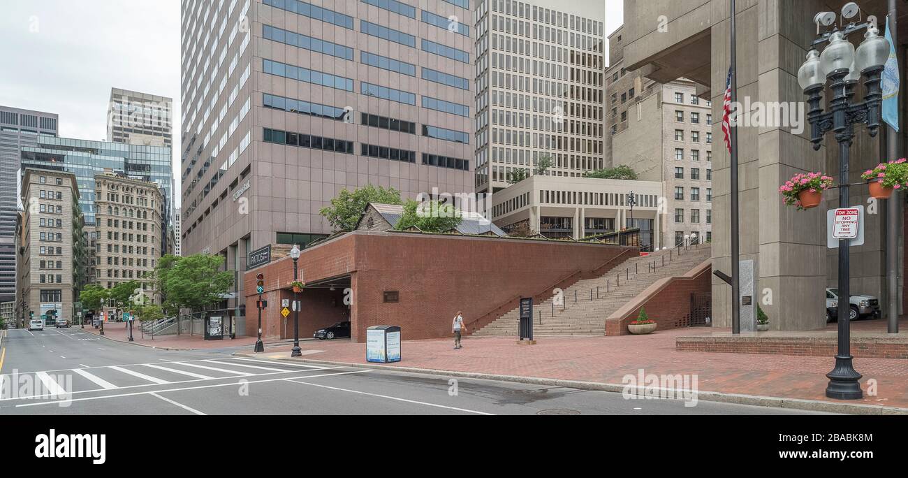 Boston city town hall hi-res stock photography and images - Alamy