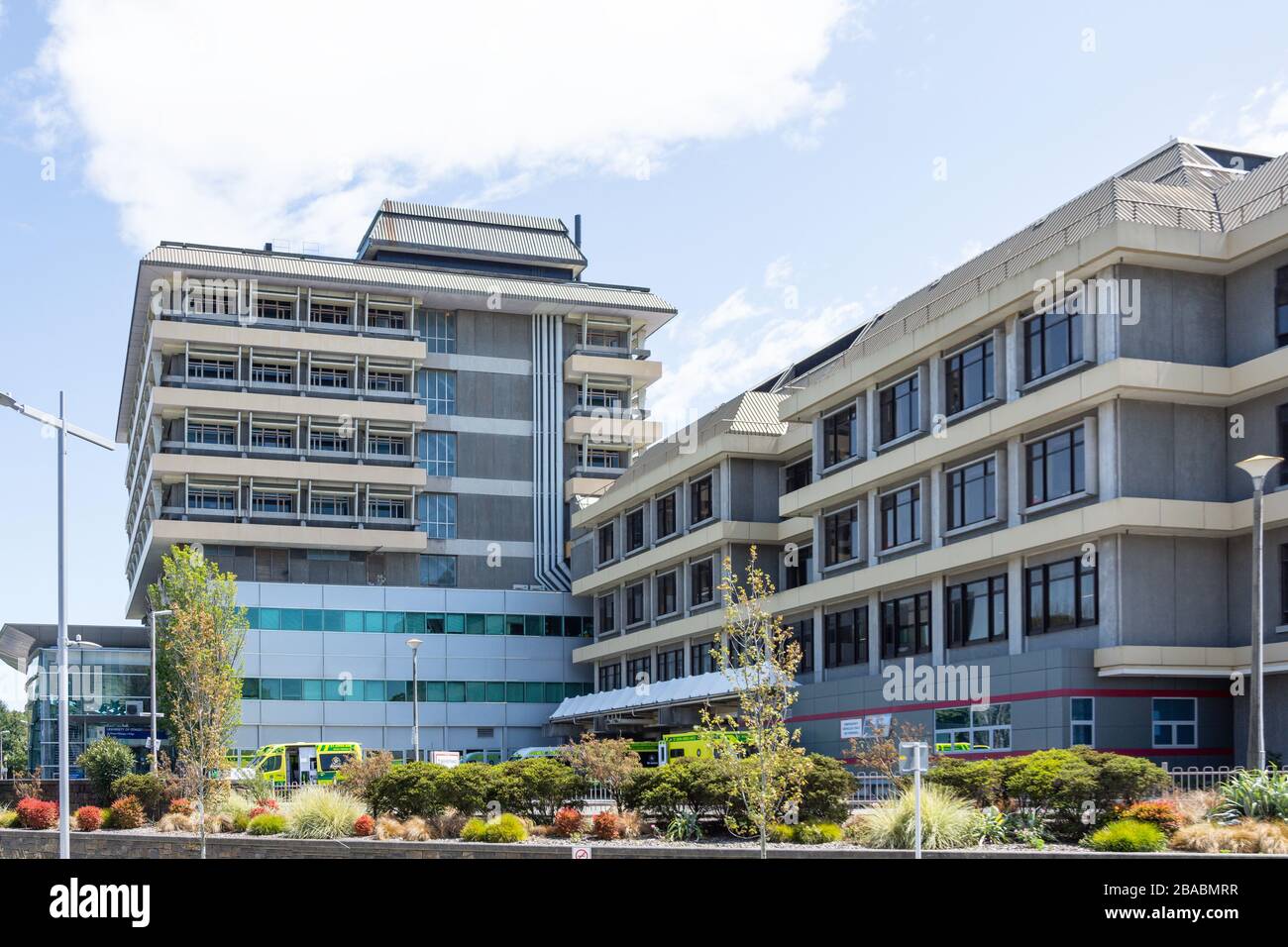 Christchurch Hospital from Oxford Terrace, Christchurch Central ...