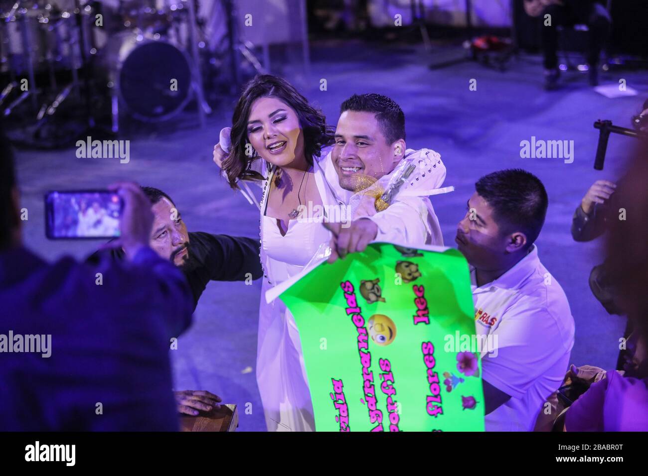 Yuridia, durante su concierto en el palenque de la Expogan Sonora. 15 ...