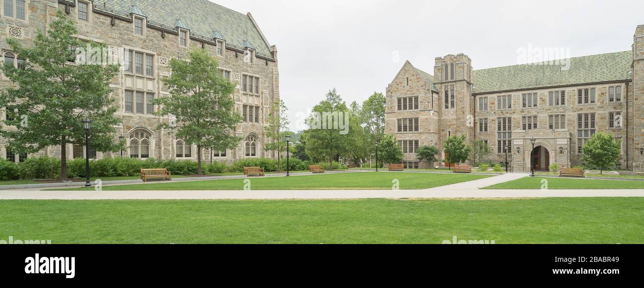 Boston university campus hi-res stock photography and images - Alamy