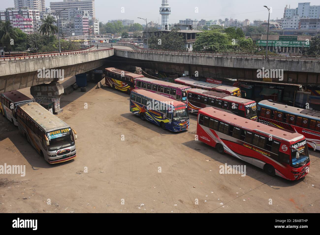 Dhaka bus terminal hi-res stock photography and images - Alamy