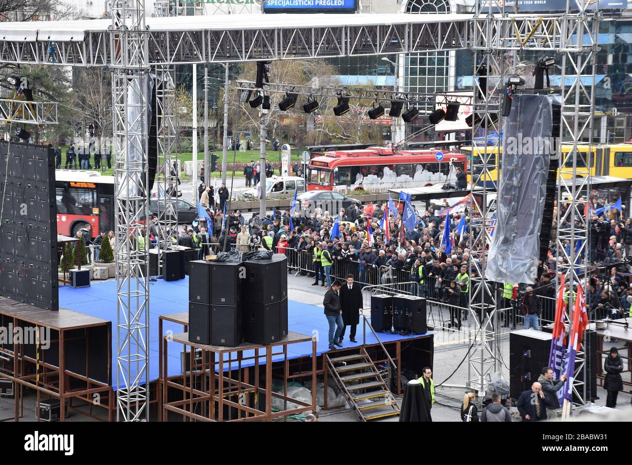 Male friends talking concert hi-res stock photography and images - Alamy