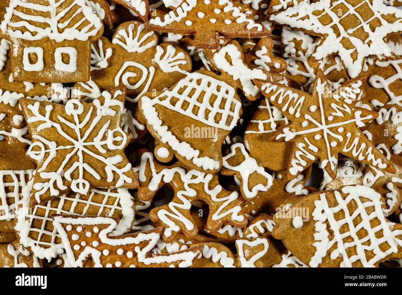 Traditional baked homemade Christmas gingerbread close up Stock Photo ...