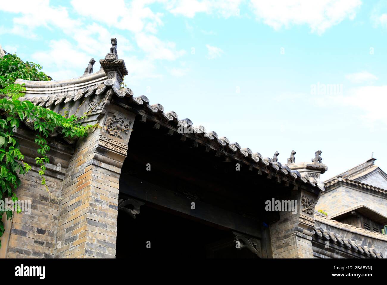 Ancient Chinese architecture in Beijing Stock Photo - Alamy