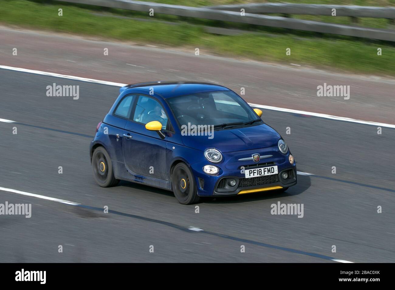 Fiat 500 abarth hi-res stock photography and images - Alamy