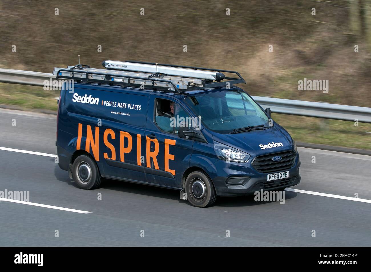 Ford transit custom 280 base hi-res stock photography and images - Alamy