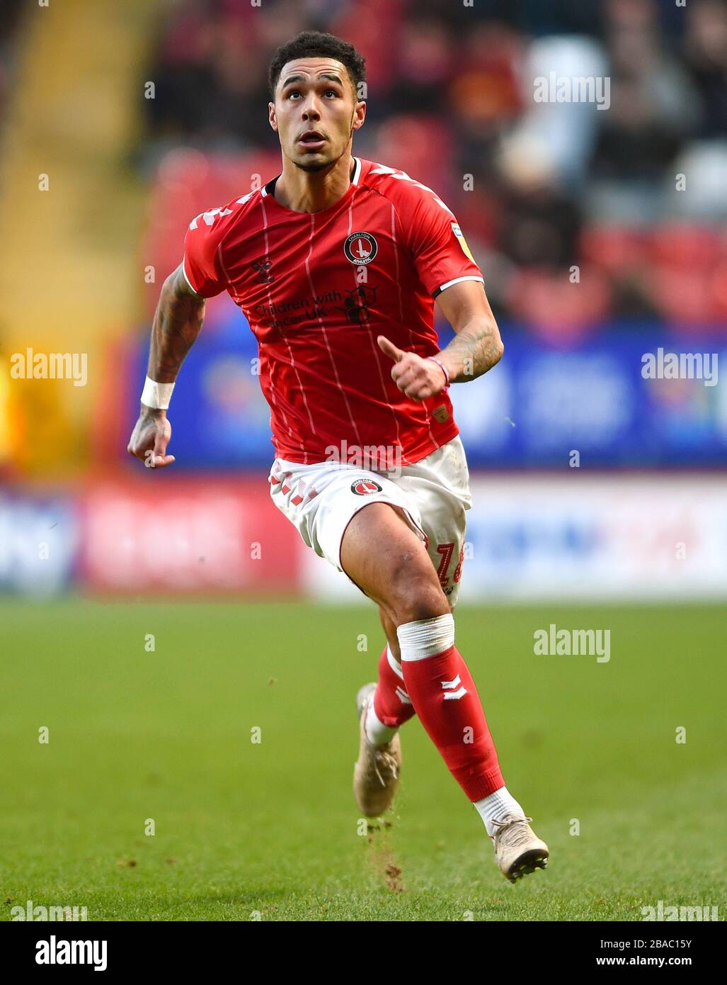 Charlton athletics fans hi-res stock photography and images - Alamy