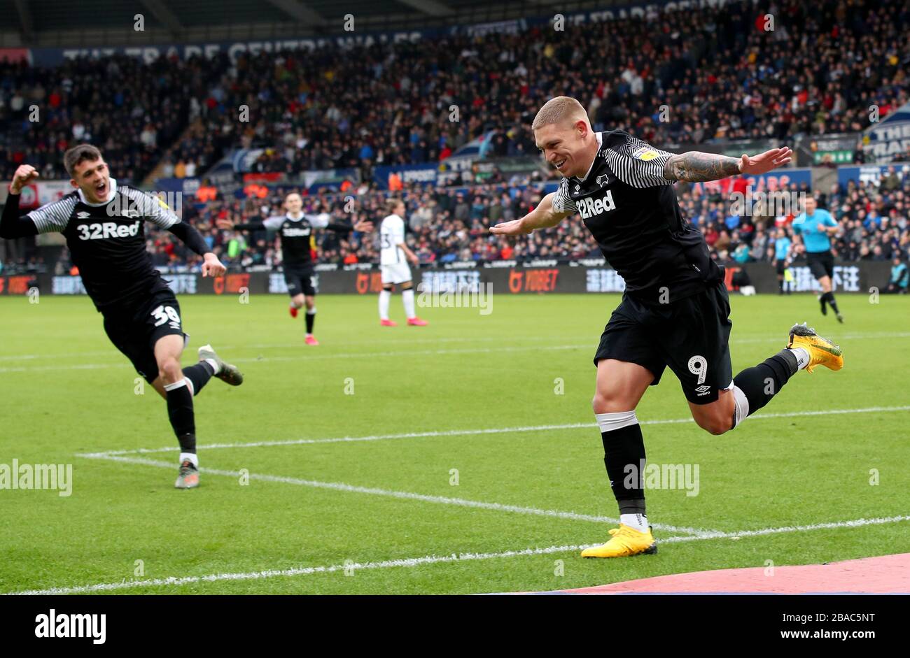 Derby County's Martyn Waghorn (right) celebrates scoring his side's ...