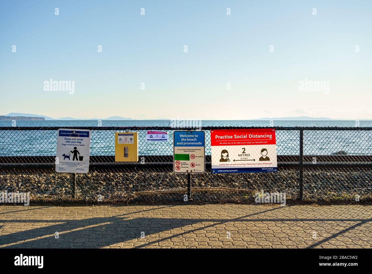 Physical signs hi-res stock photography and images - Alamy