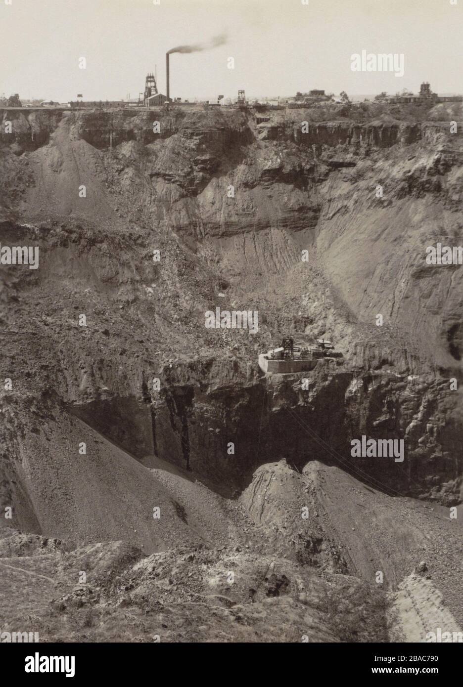 The Kimberley Mine, now known as the 'Big Hole', in South African, c ...