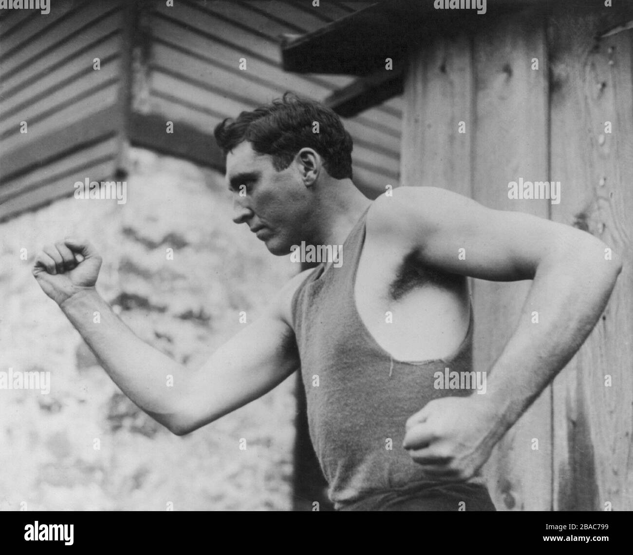 Jess Willard, heavyweight boxer in a boxing post, Sept. 3, 1912 ...