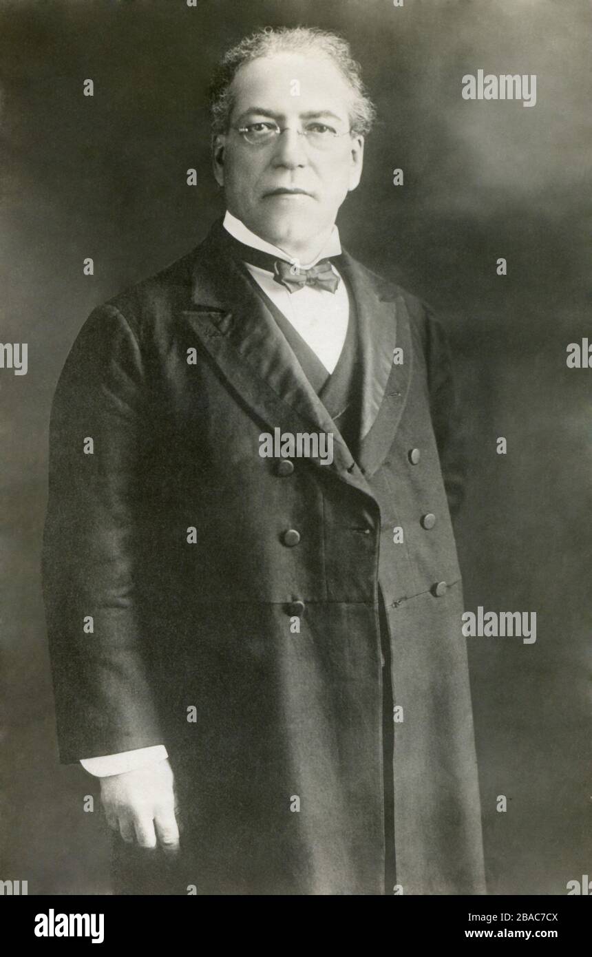 Samuel Gompers, American labor union leader who founded the American ...