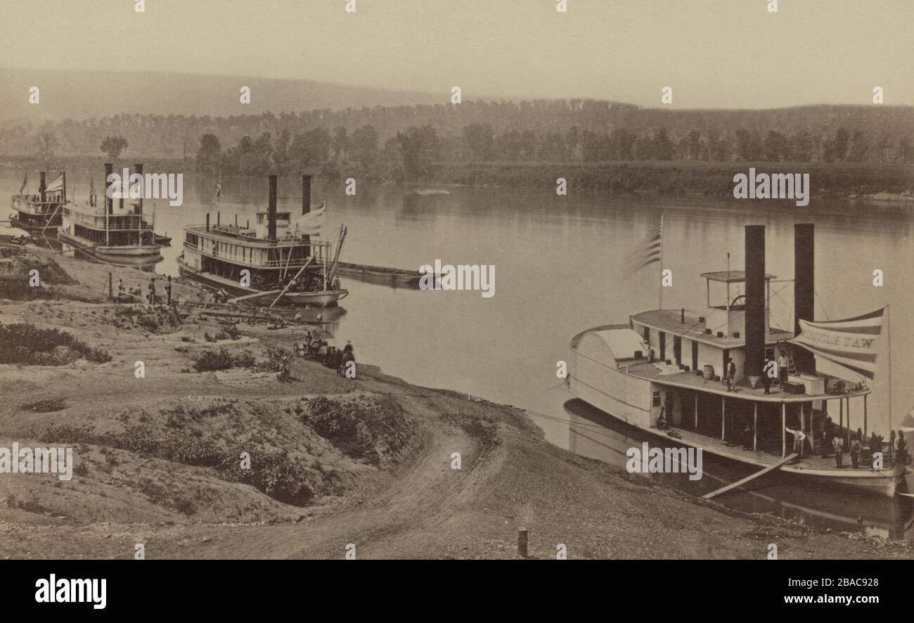 Confederate transport hi-res stock photography and images - Alamy