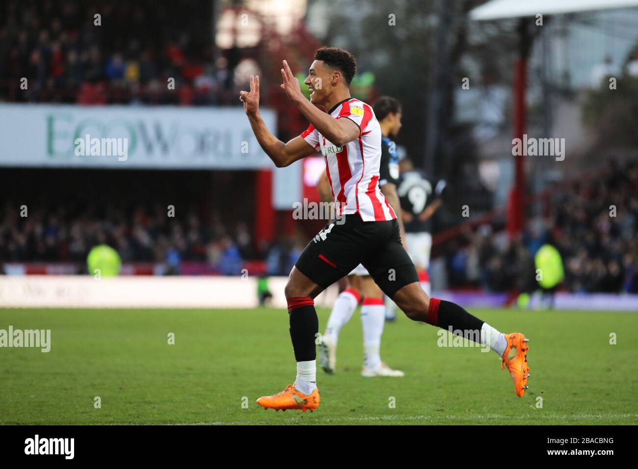 Brentfords ollie watkins celebrates scoring hi-res stock photography ...