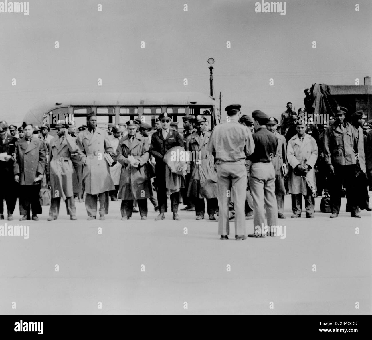 African American US Army officers 477th Bombardment Group, under arrest ...