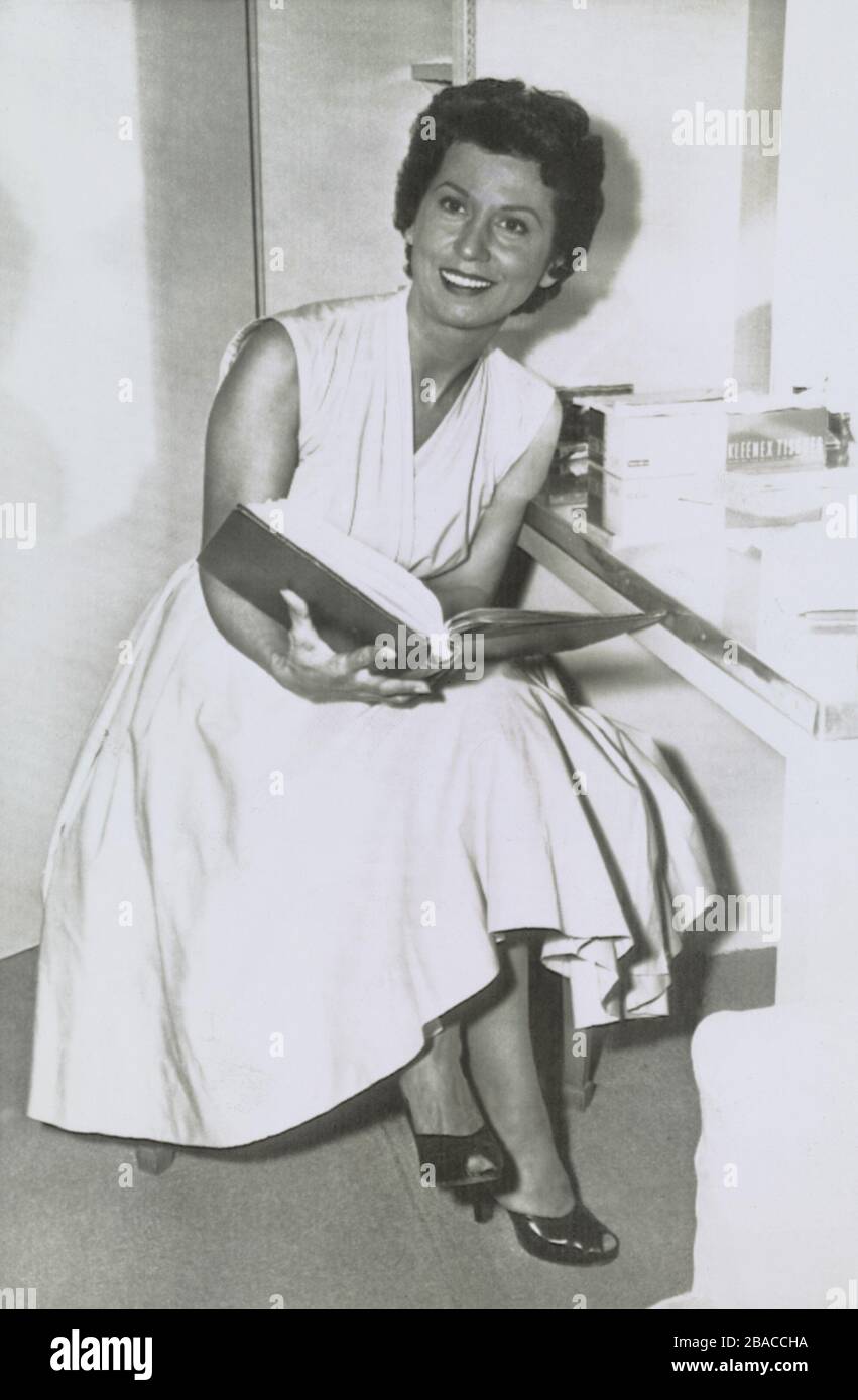 Nancy Barbato Sinatra Obituary