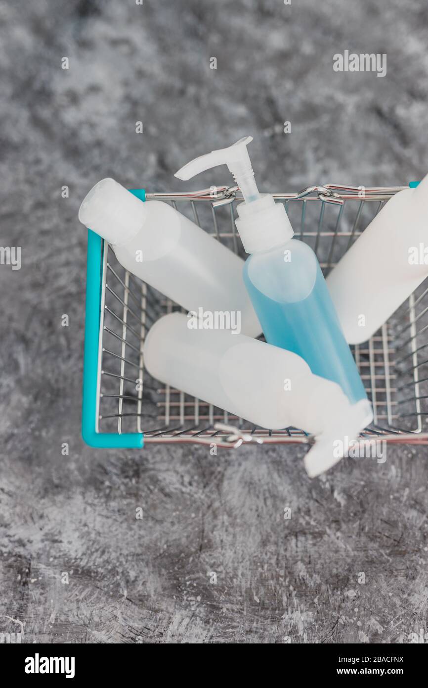 importance of hygiene to slow the spread of germs and viruses, shopping ...