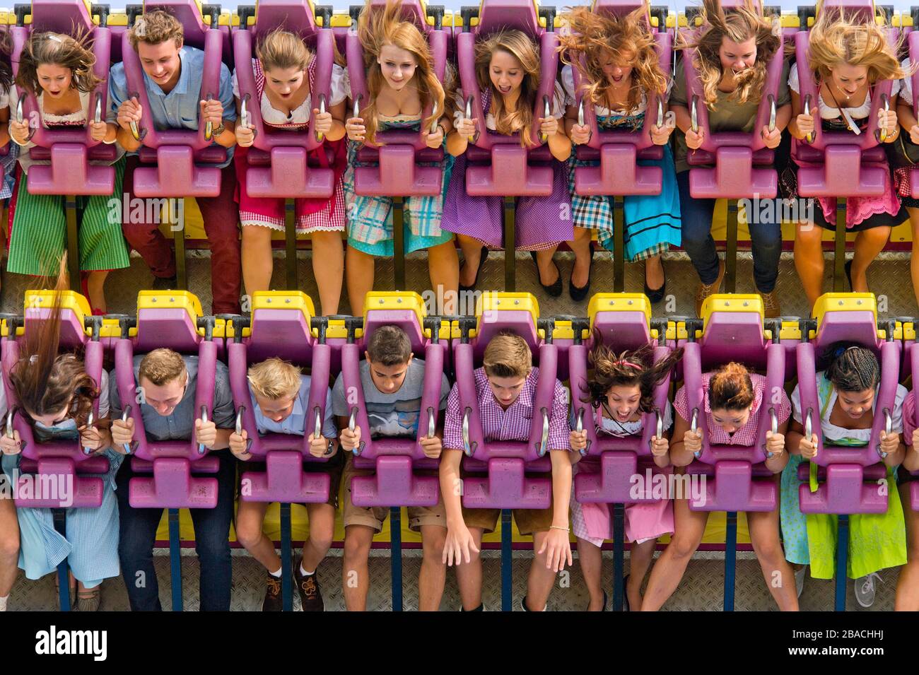 Giant swing Top Spin fresh, ride on the Wies'n, Oktoberfest, Munich ...