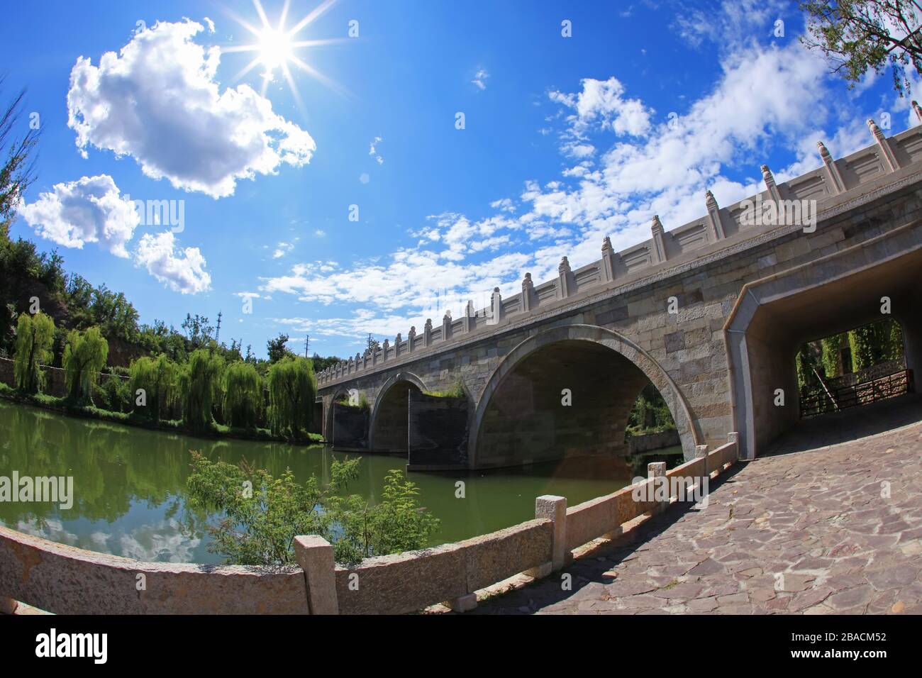 Ancient stone Bridges in China Stock Photo - Alamy