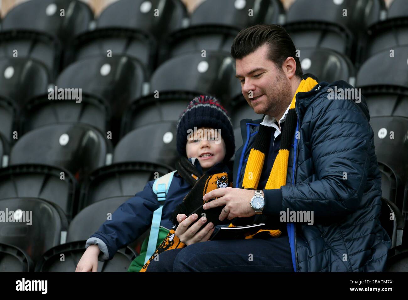 Football fans uk hi-res stock photography and images - Alamy