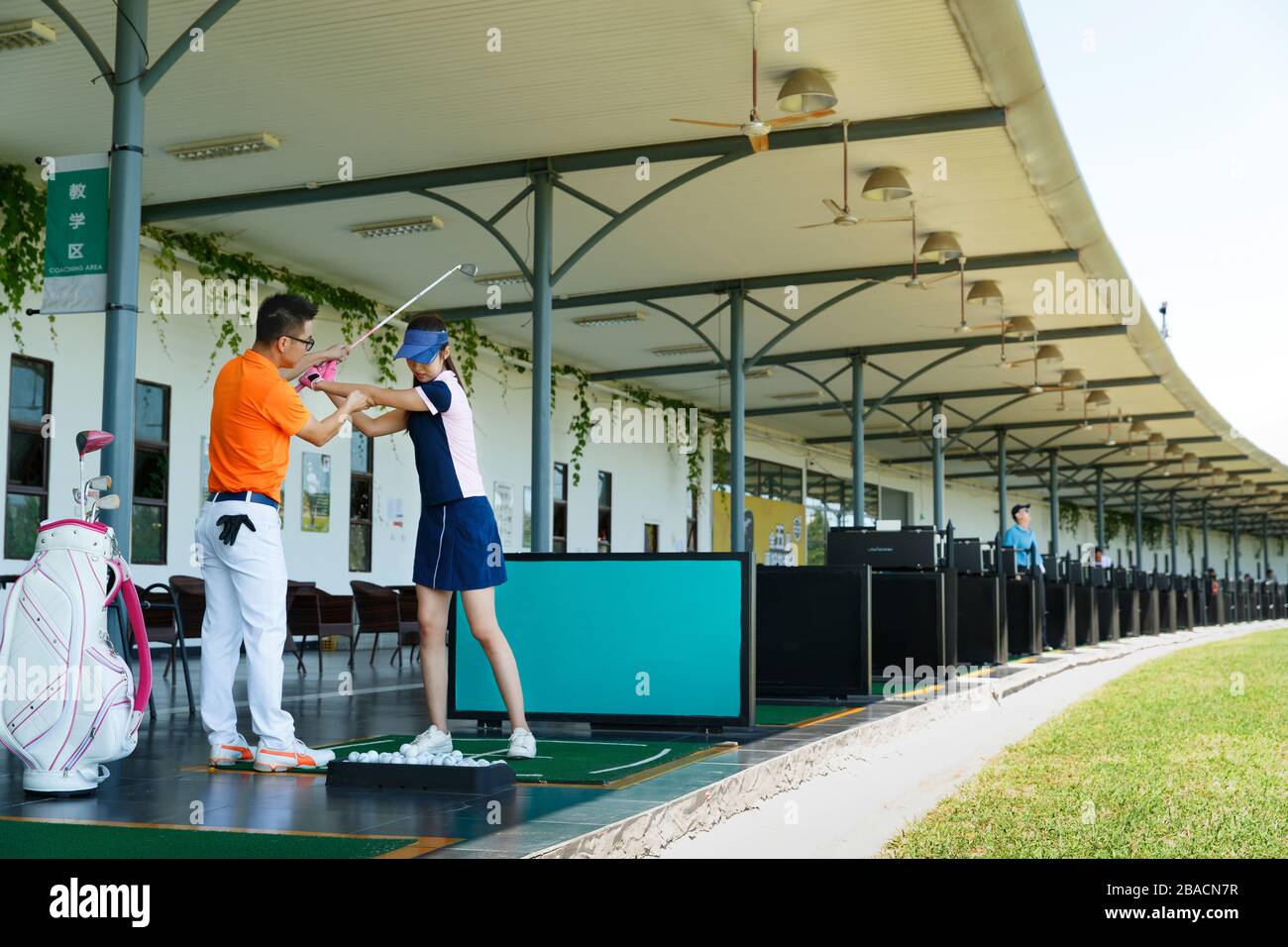 Coaching stance hi-res stock photography and images - Alamy