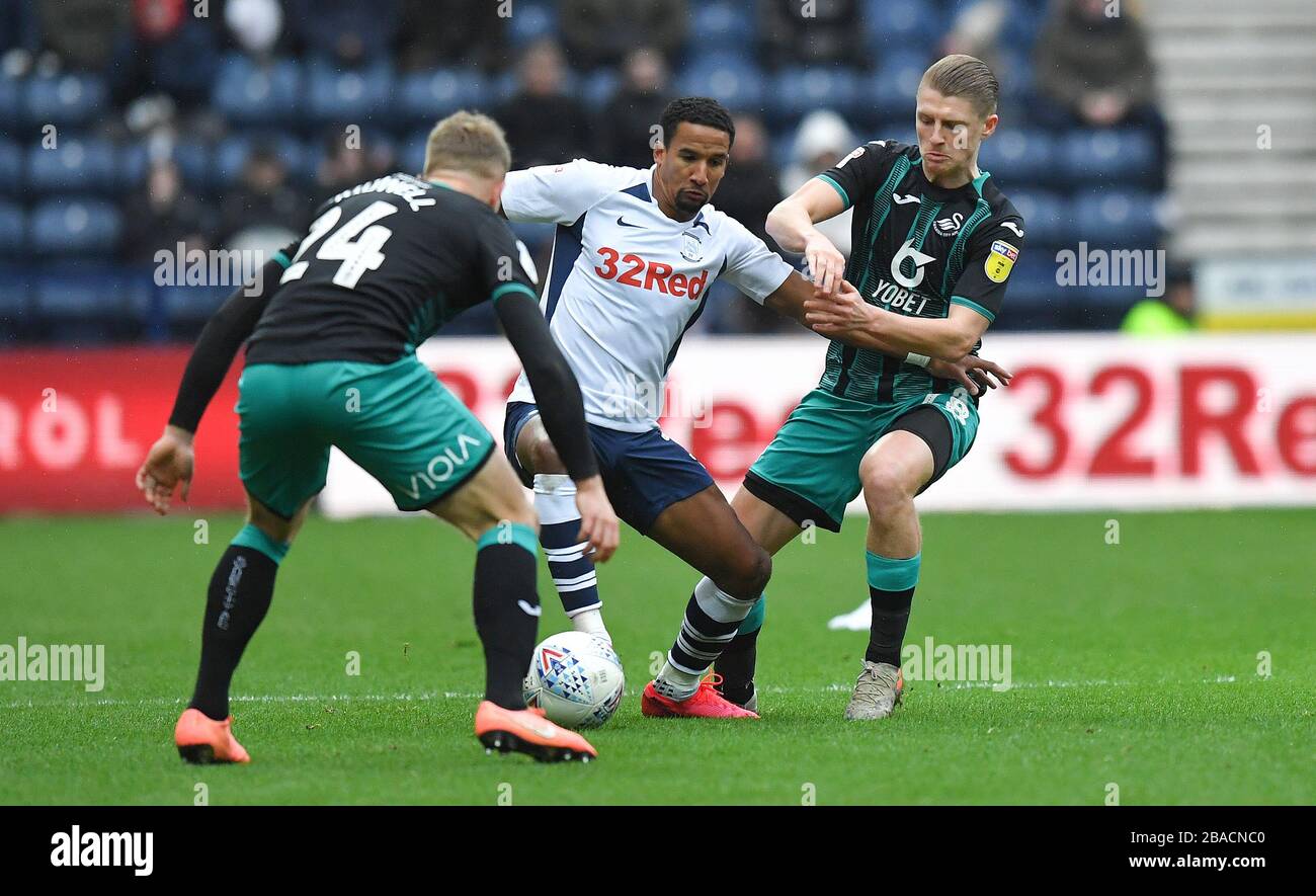 Swansea citys scott sinclair in action hi-res stock photography and ...