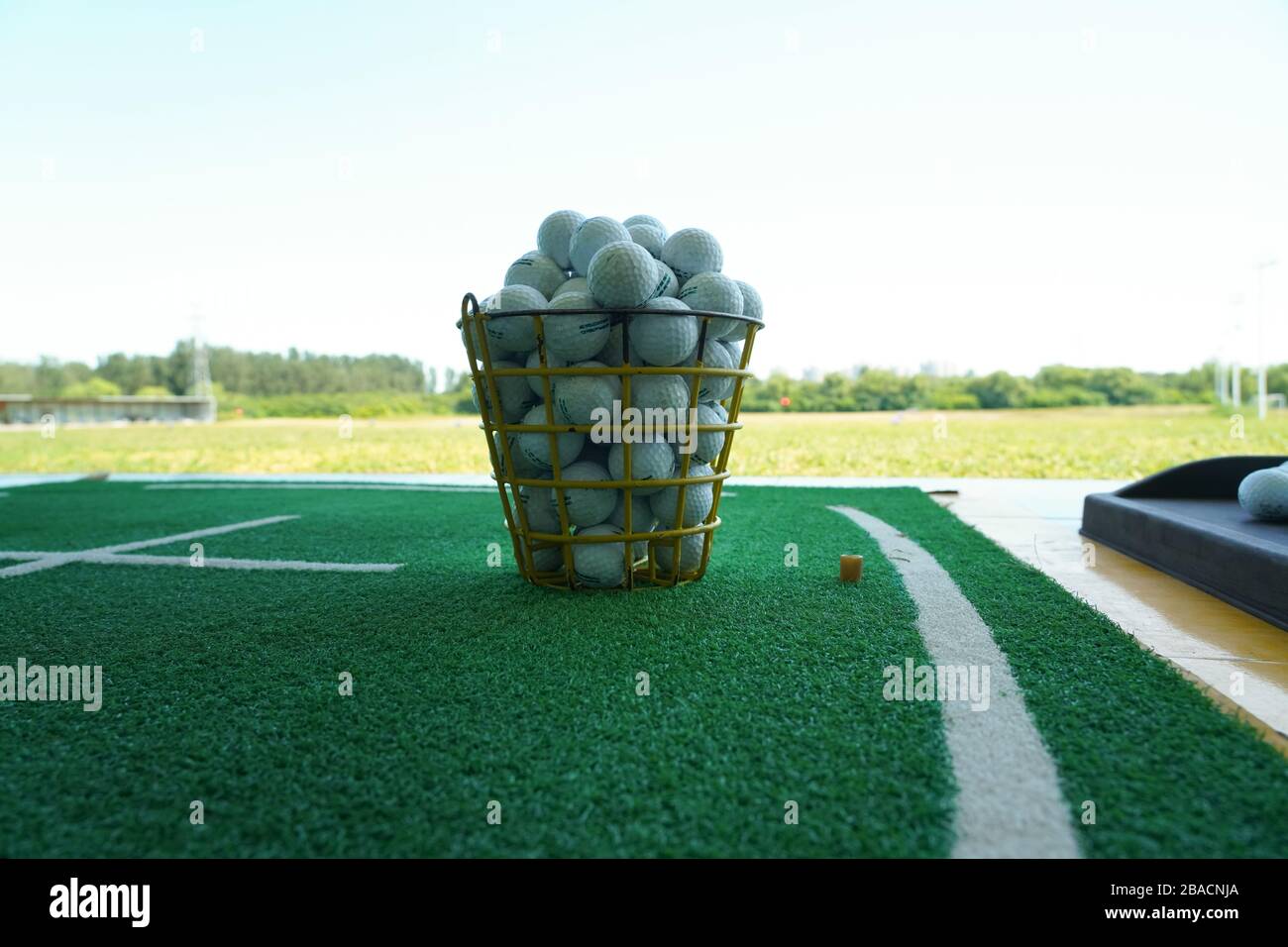 A basket of golf Stock Photo - Alamy