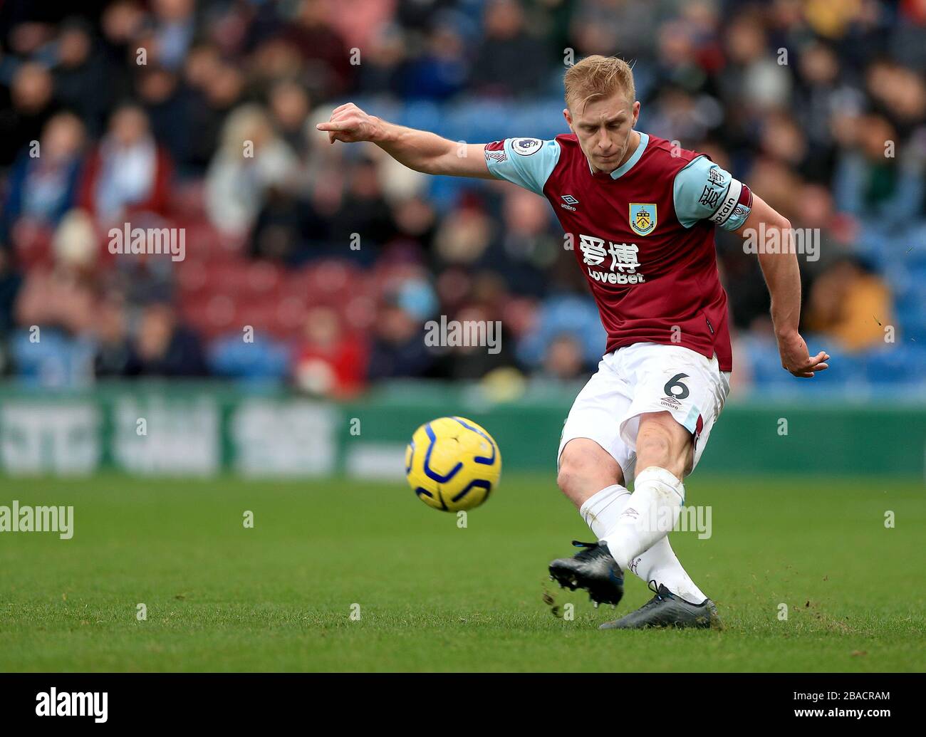 Burnley's Ben Mee in action Stock Photo - Alamy