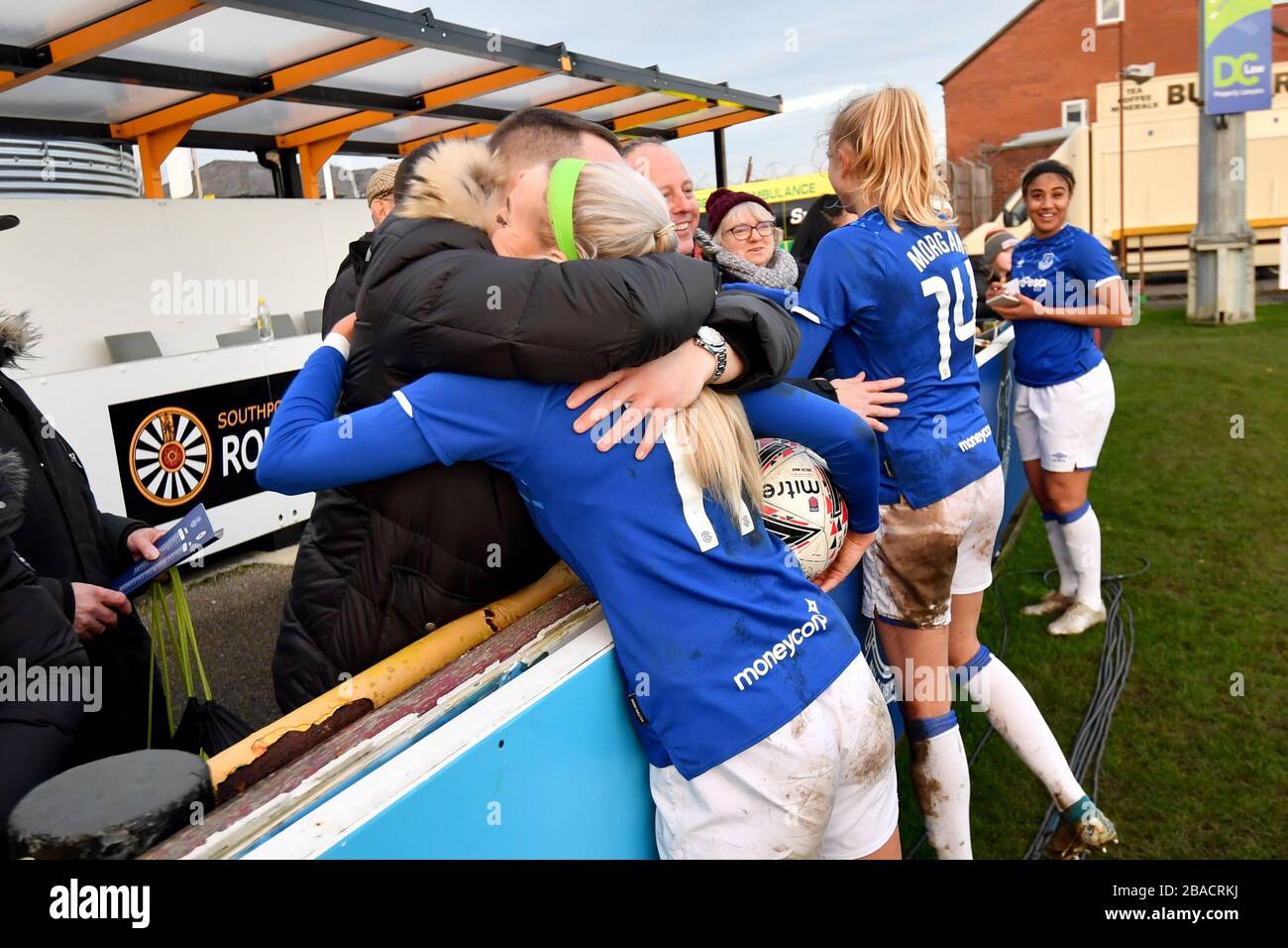 Everton’'s Chloe Kelly meets supporters after the final whistle Stock ...