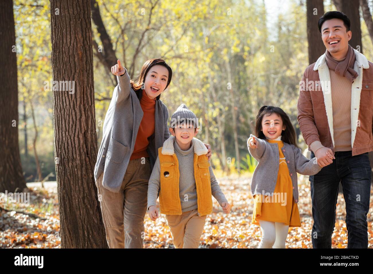 Two girls outside for a walk hi-res stock photography and images - Alamy