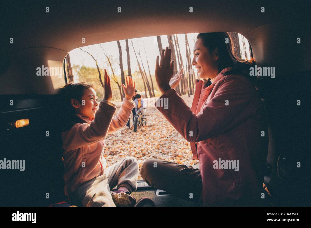 Happy family outdoor outing Stock Photo - Alamy