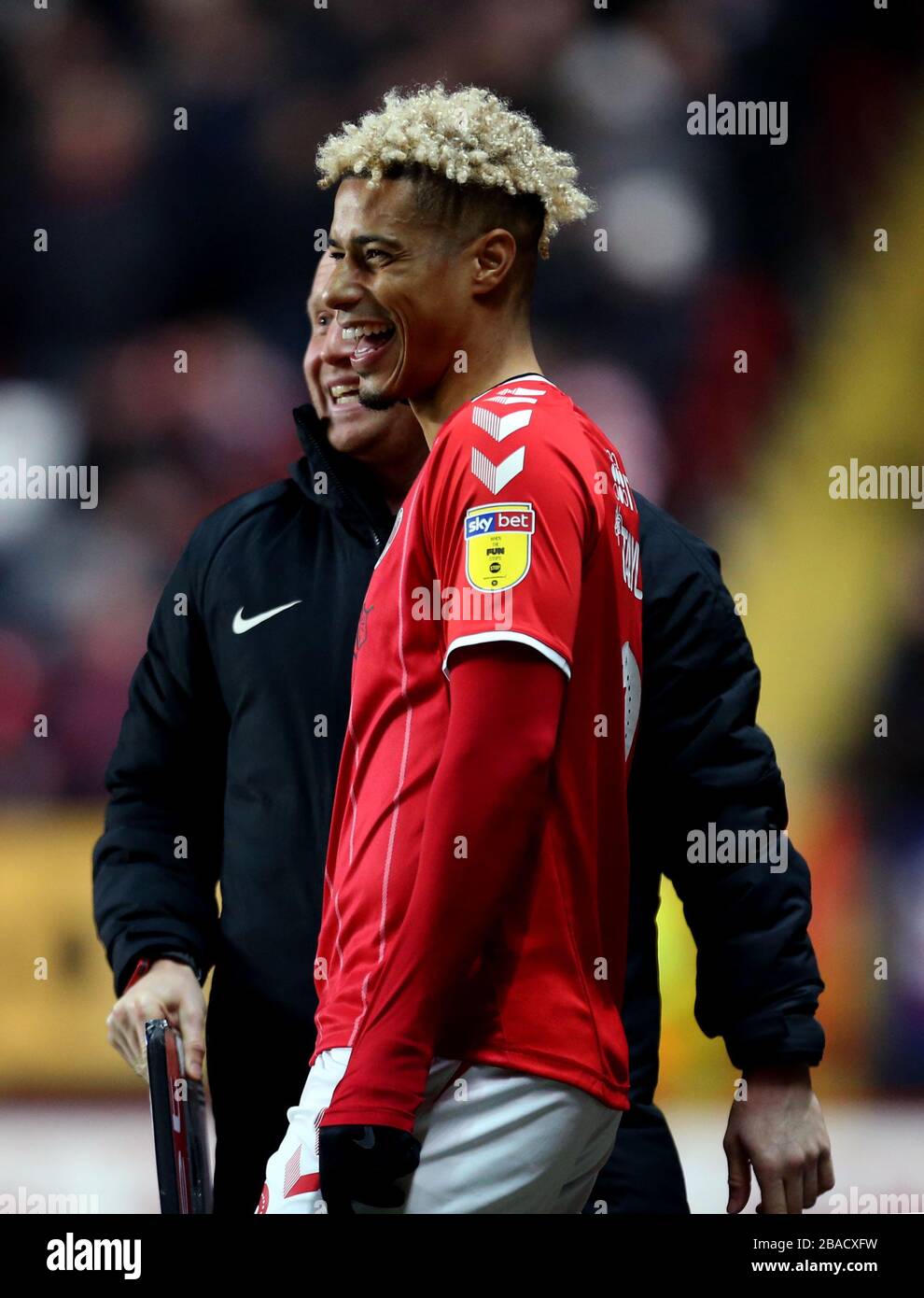 Lyle taylor of charlton athletic hi-res stock photography and images ...