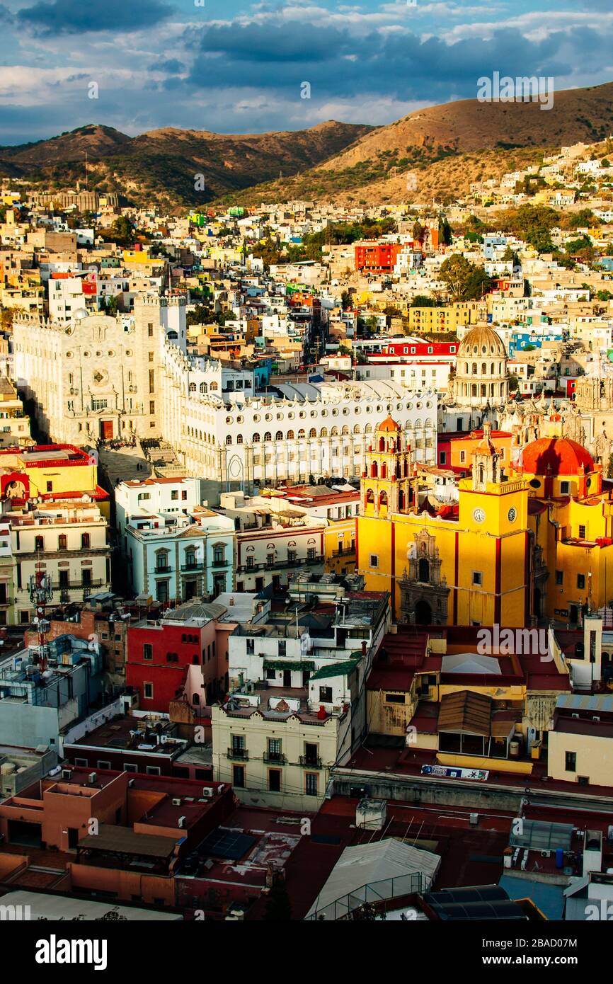 Panorama historic town guanajuato hi-res stock photography and images ...