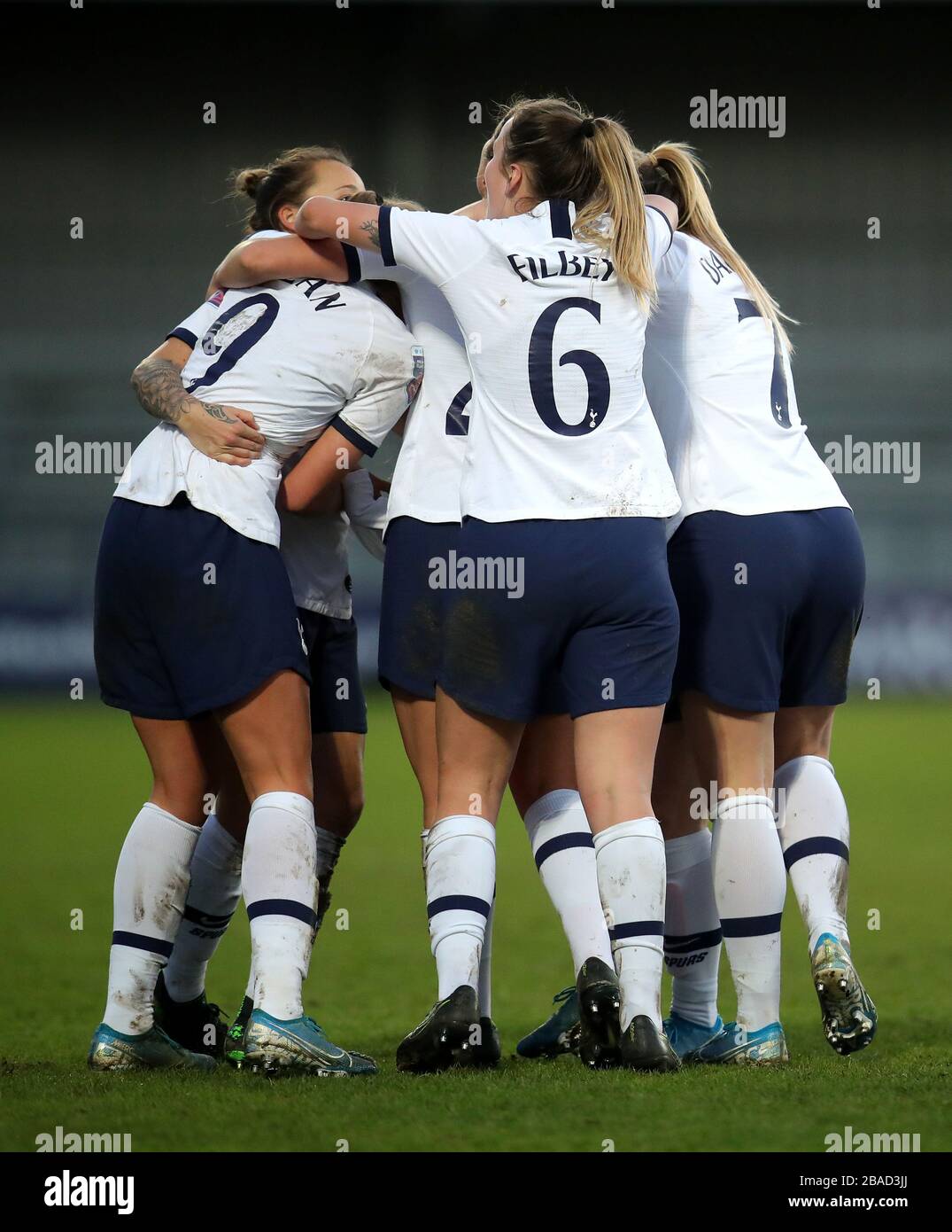 Tottenham hotspur players celebrate hi-res stock photography and images ...