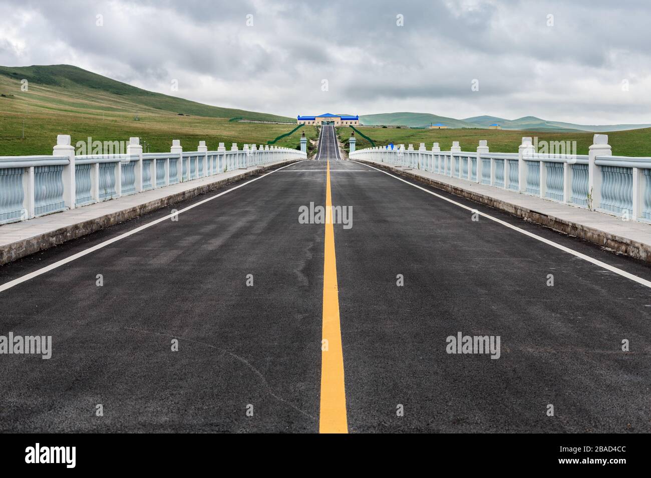 bridge and road Stock Photo - Alamy